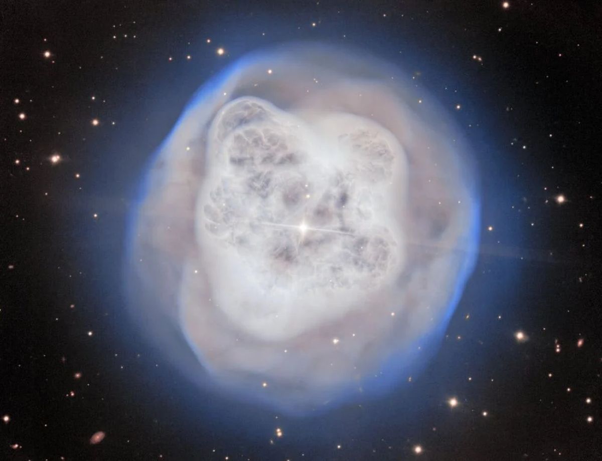 Hồ sơ mới công bố về UFO: không có câu trả lời, nhưng có thứ gì đó